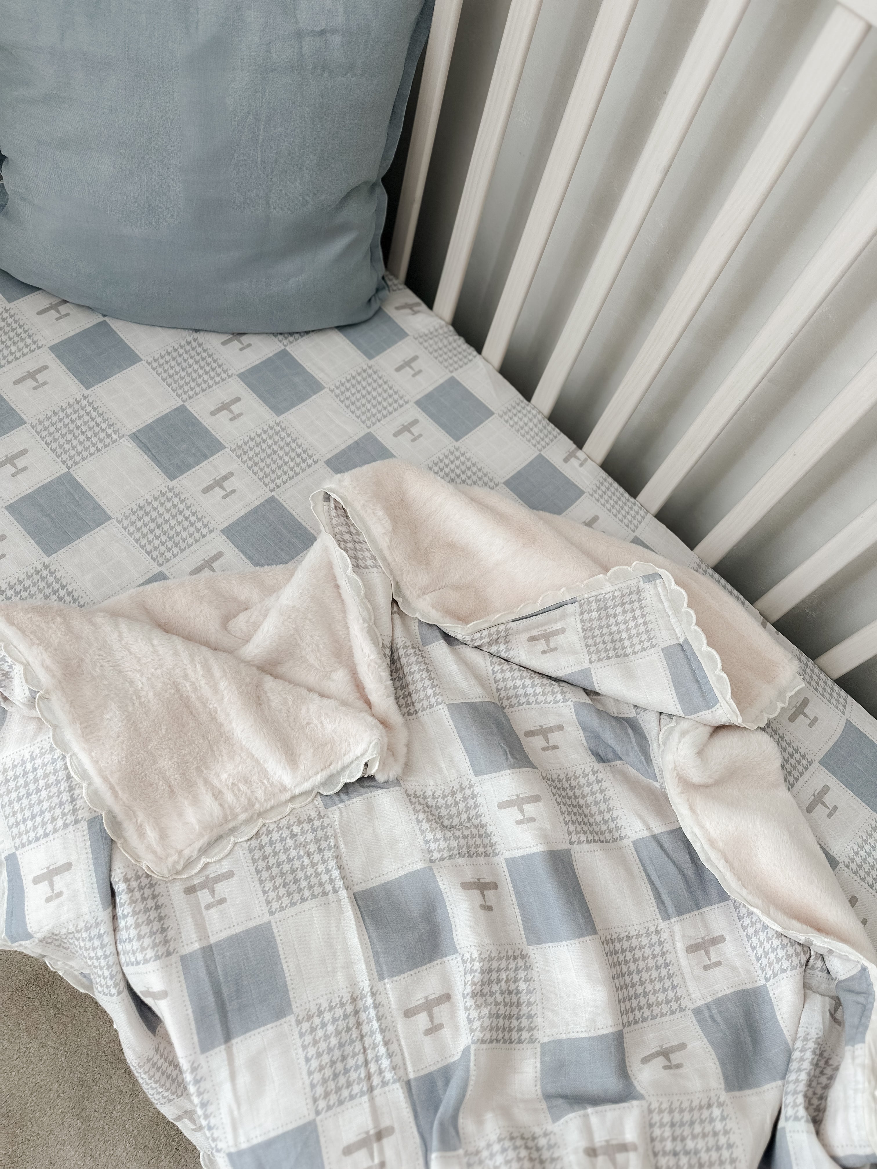 Wright Flyer Fur Lined Cot Blanket – Pop Ya Tot